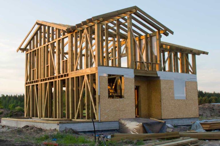 Wood Frame: o que é, vantagens e exemplos - Madeireira Cedro