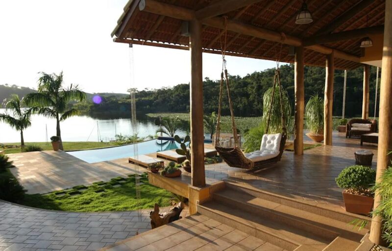 7 Móveis para Varanda Gourmet que não podem faltar na sua!